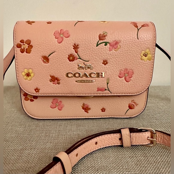 Coach | Bags | Coach Mini Brynn Crossbody With Mystical Floral Print ...